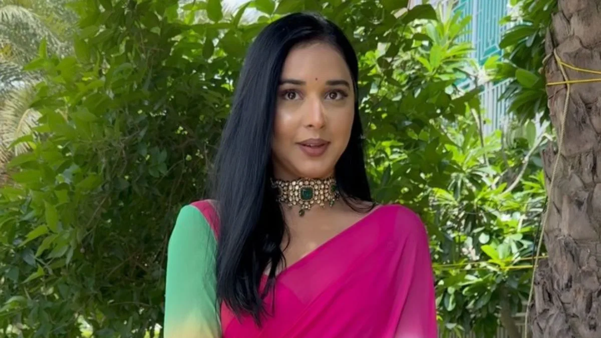 Tanya Mittal enters Bigg Boss house with 800 sarees, plans 3 outfit ...