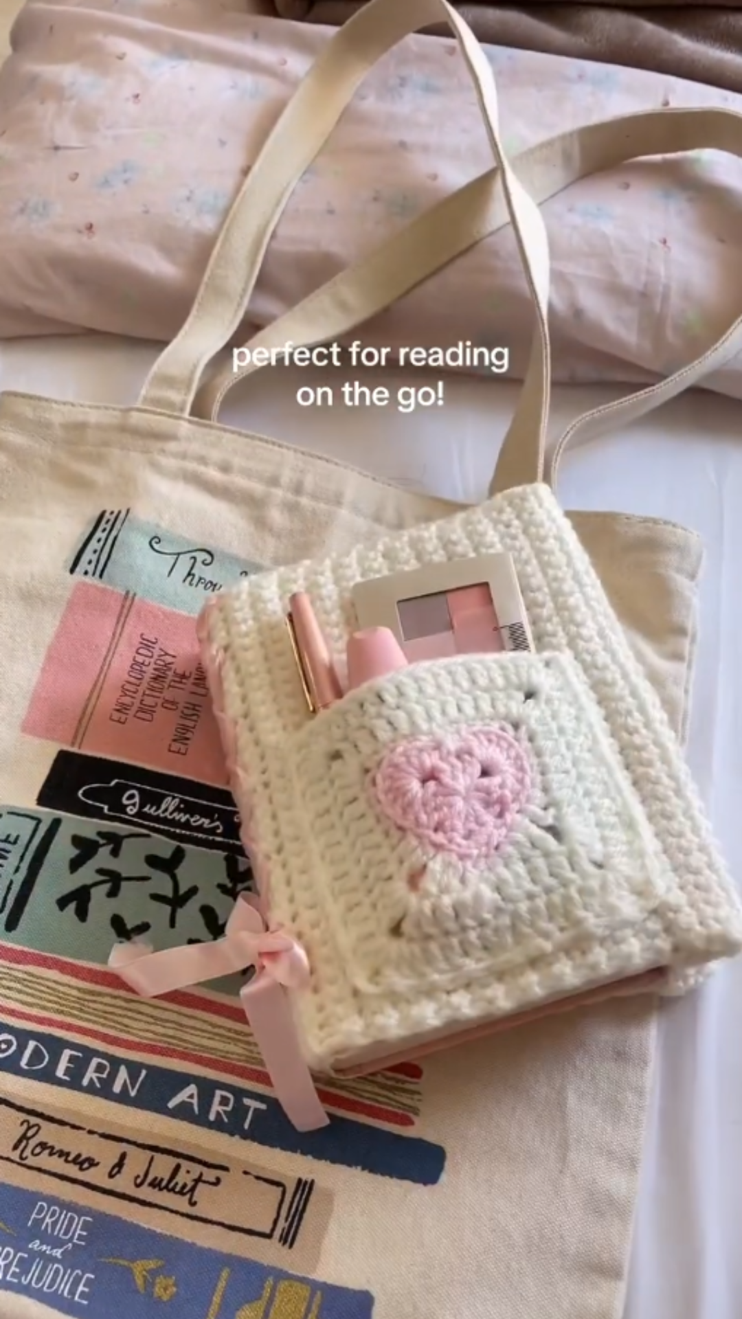 Cute Crochet Book Cover – DIY Tutorial for Book Lovers