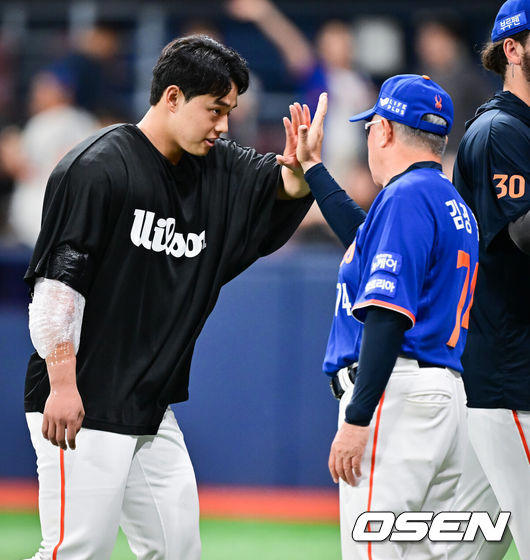 "힘이 계속 남아있다" 문동주 타구 맞았을 때 아찔했지만…한화 전화위복되나, 159km 위력투 PS 기다려진다