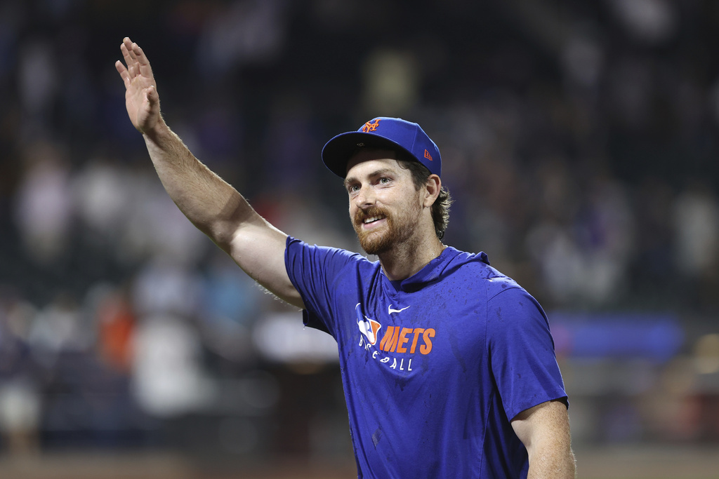Nolan McLean makes Mets history and continues to provide much-needed boost