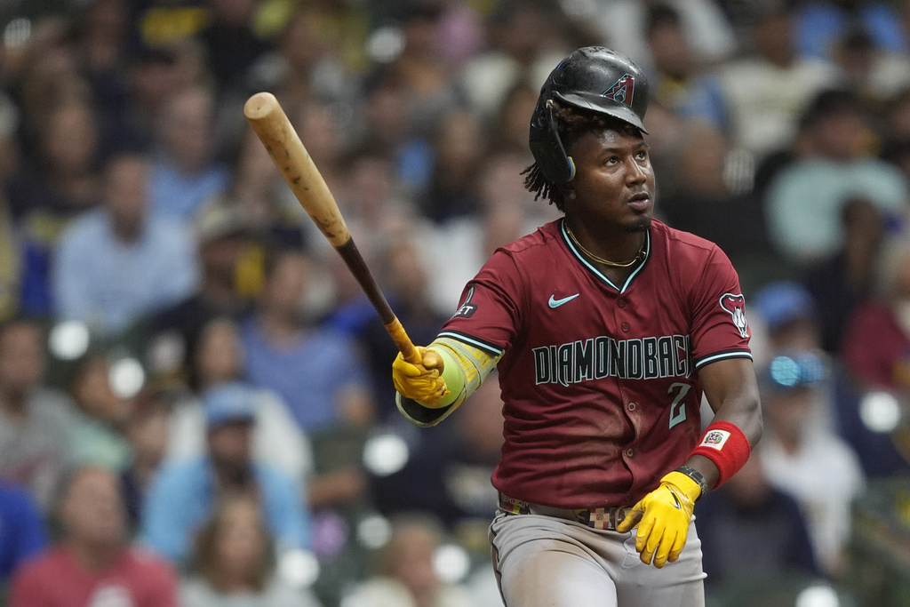 Alexander, Perdomo homer to help the Diamondbacks beat the Brewers, 3-2