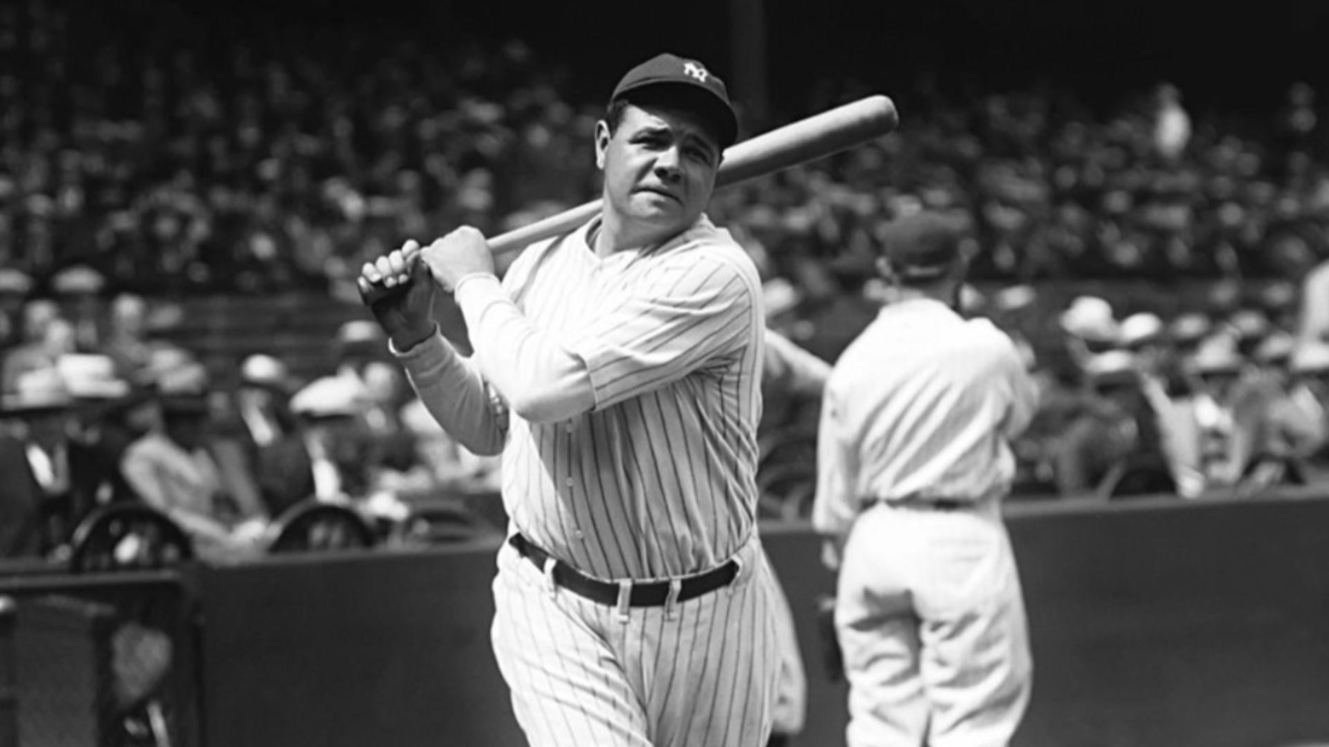The 10 Worst Baseball Players Of All Time & 10 Legends Everyone Remembers