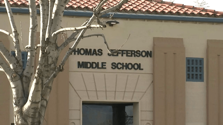 Man who worked at Wasco school pleads no contest to inappropriately ...