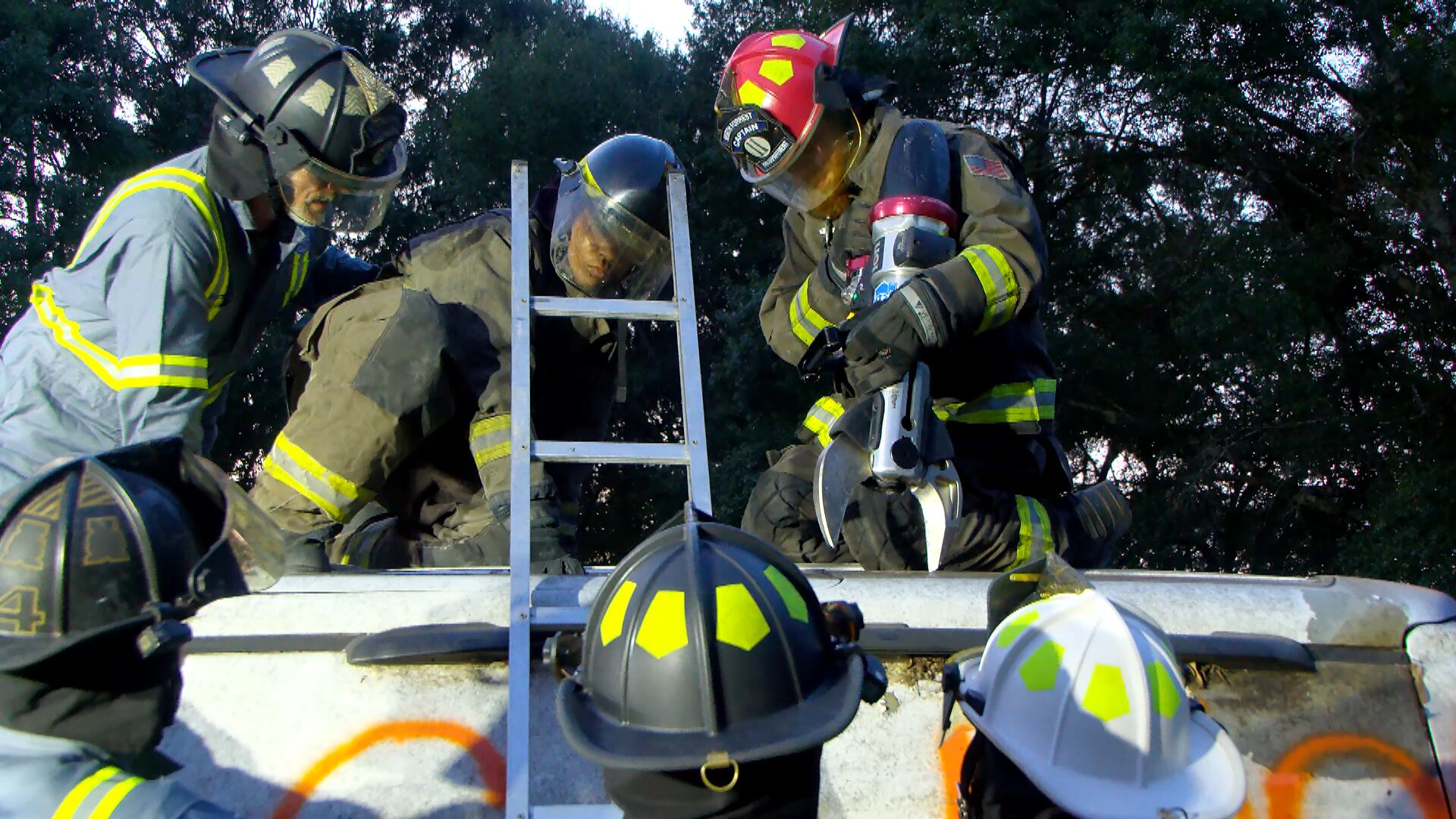 Forrest County volunteer firefighters train with new, vehicle ...