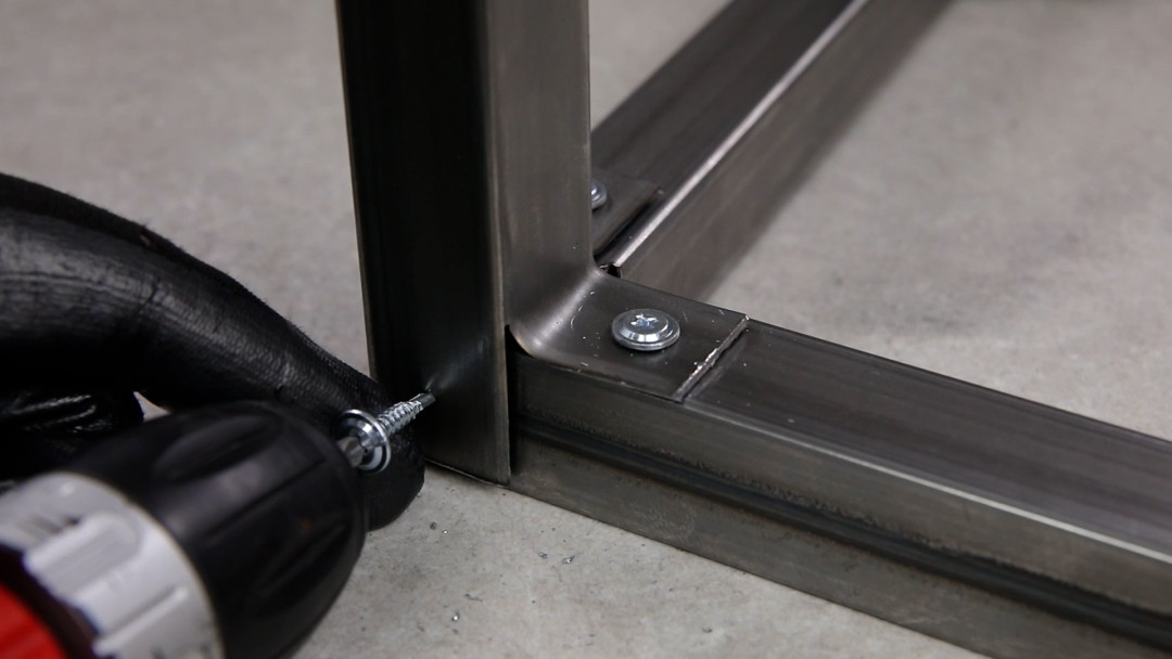 How to secure Metal Without Welding