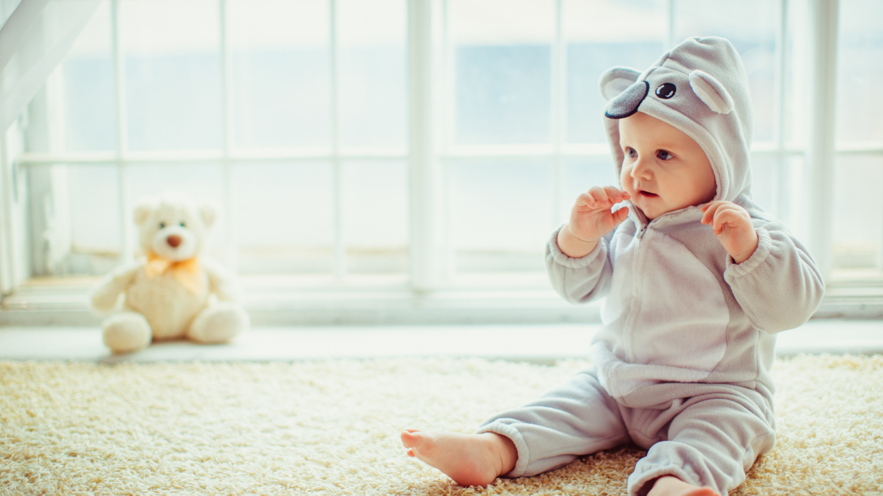 10 three-letter baby boy names popular in the US