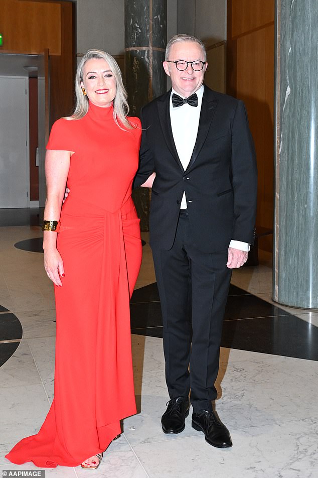 Anthony Albanese is called out for awkward fashion faux-pas at ...