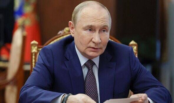 Vladimir Putin embarrassed as expert outlines why Russia plan has 'failed'