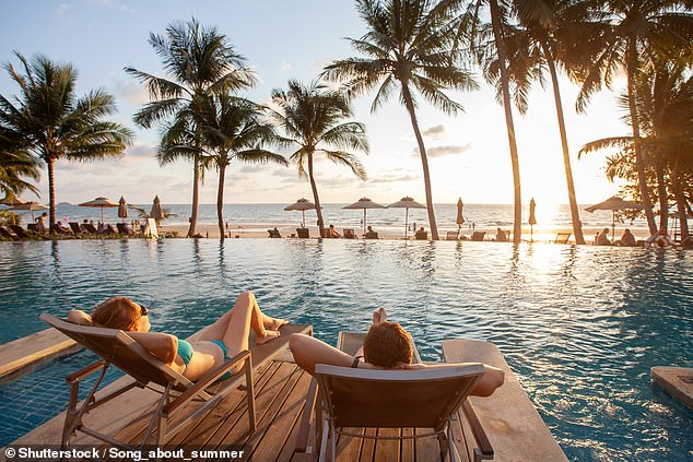 Revealed: The formula for the perfect HOLIDAY - including 25C heat, 2.2 ...
