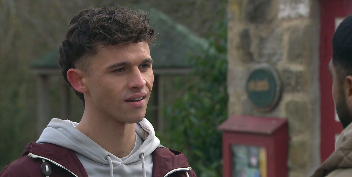 Emmerdale's Jacob Gallagher gets tough warning in baby plot tonight