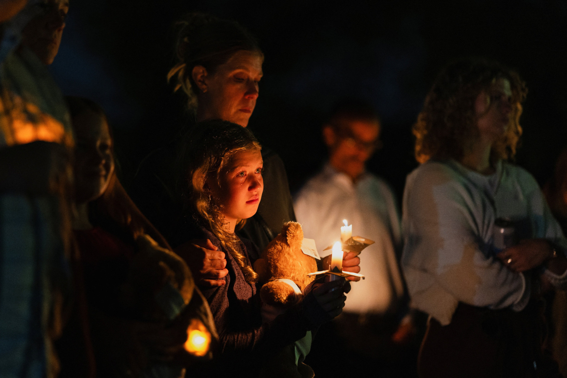 Two children dead, 17 injured in Minneapolis Catholic school shooting