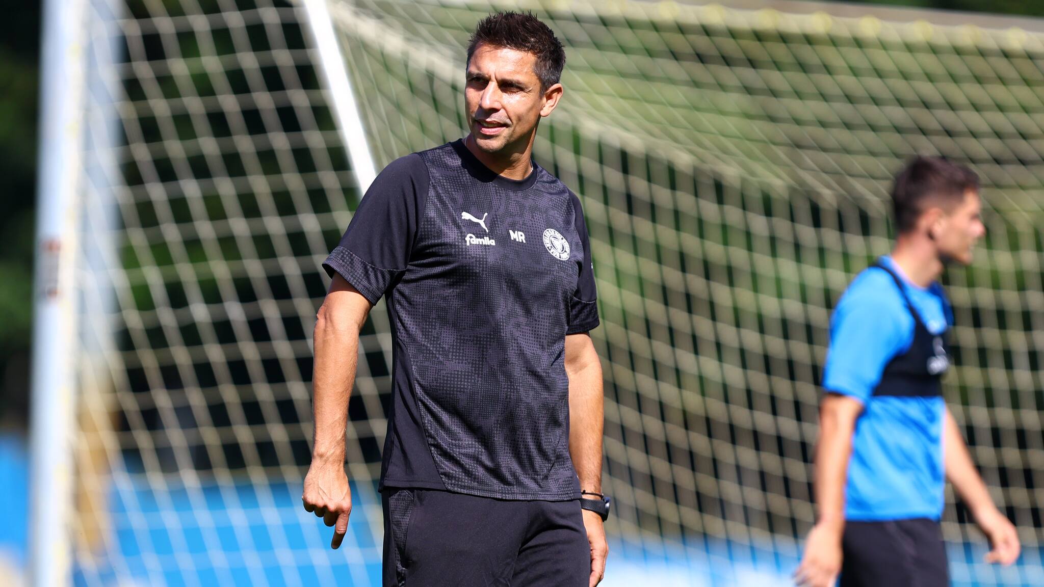 Vor Hannover-Spiel: Holstein-Kiel-Coach Rapp kritisiert Schiedsrichter ...