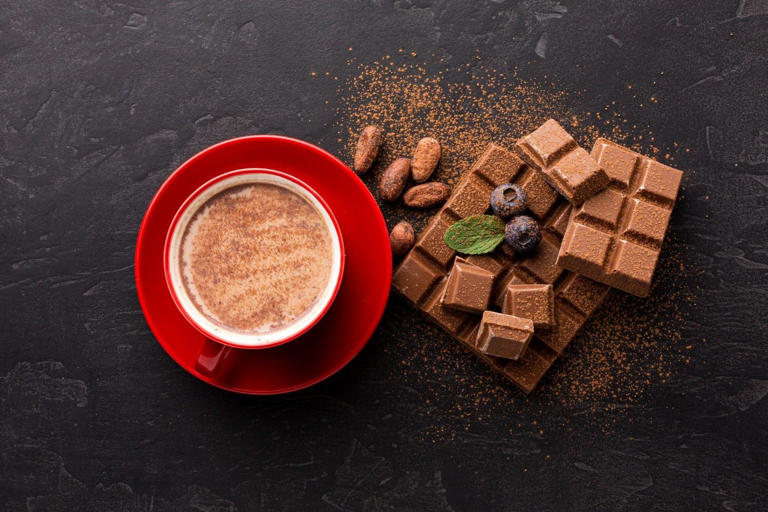 Studi Ungkap Makan Cokelat Hitam Bisa Turunkan Hipertensi, Begini ...