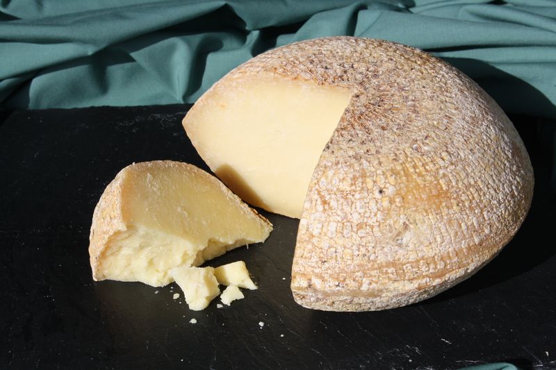 A Guide To Britain’s Lesser-Known Cheeses