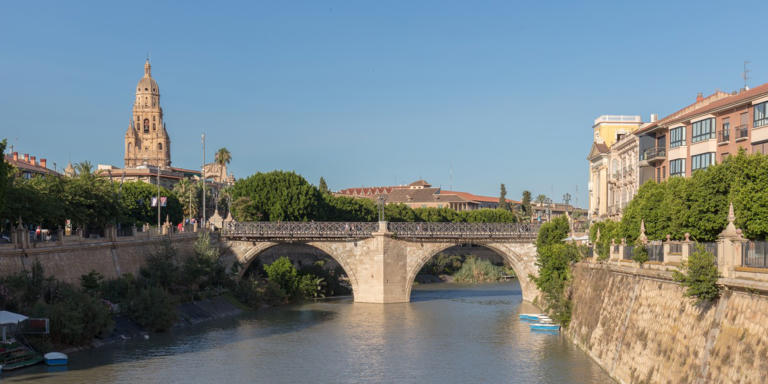 La vivienda en Murcia se dispara un 20%: ya alcanza los 1.623 euros/m² ...