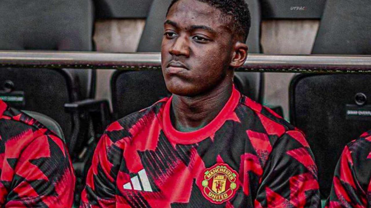 «Non ho mai visto una cosa simile»: Mainoo-Napoli, dura critica in ...