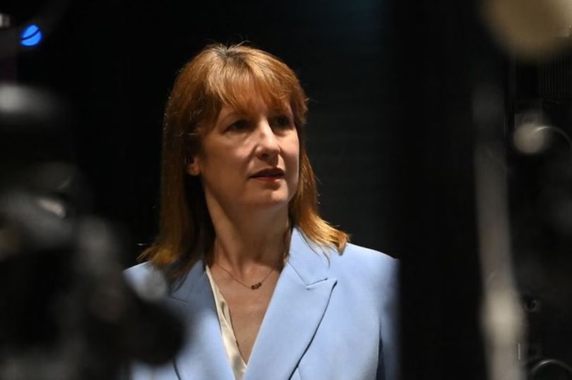 HMRC set to tweak National Insurance with UK households facing £1,000 bill