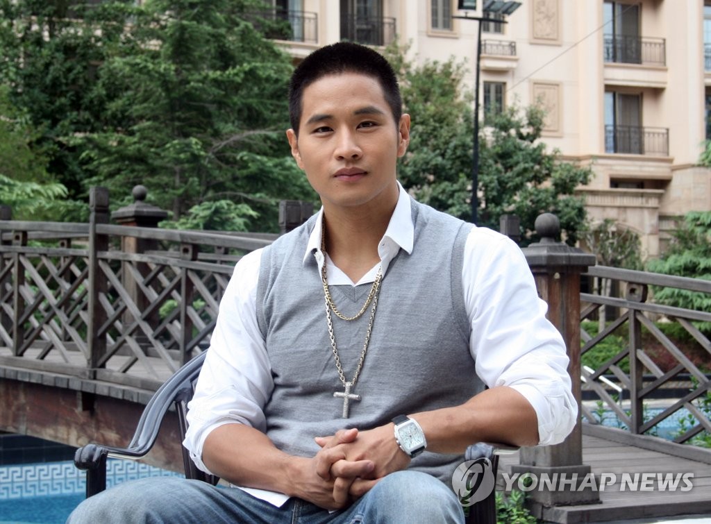 Affaire Steve Yoo : un tribunal se prononce en faveur du chanteur