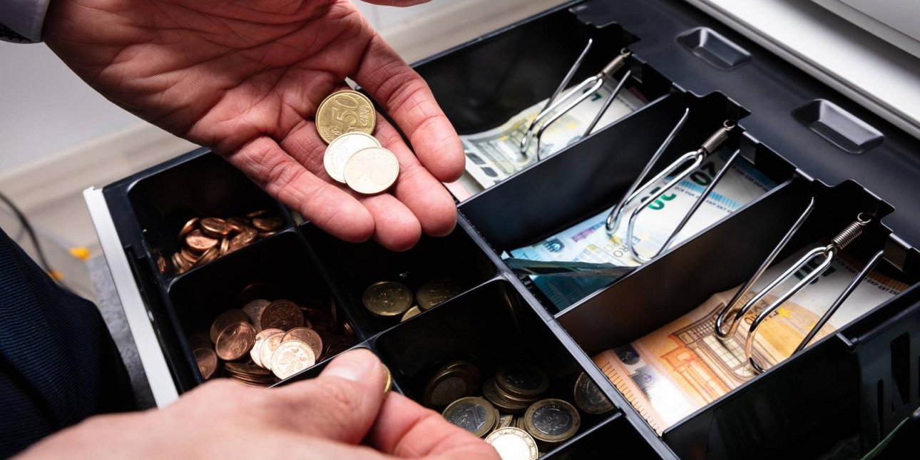 Ο πιο τυχερός ιδιοκτήτης βενζινάδικου -Έβγαλε 2,7 εκατομμύρια ευρώ με ...