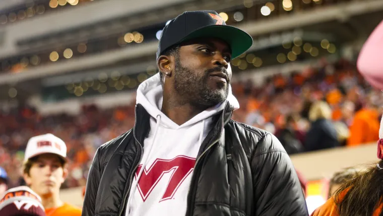 Michael Vick family tree: Meet wife Kijafa, sons Mitez and Michael Jr ...
