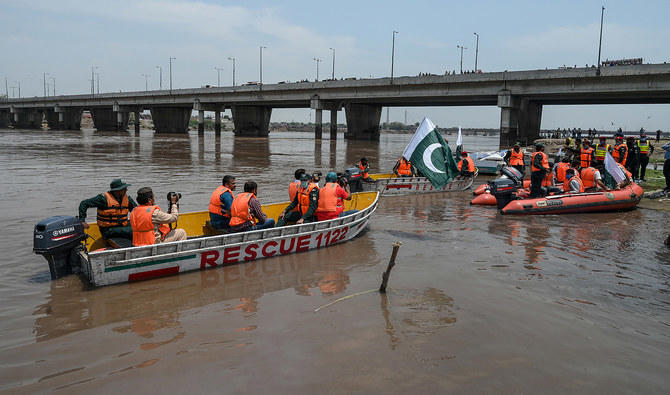 PM visits Lahore amid rising Ravi river floods