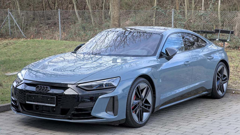 10 performance EVs that rival gas-powered cars