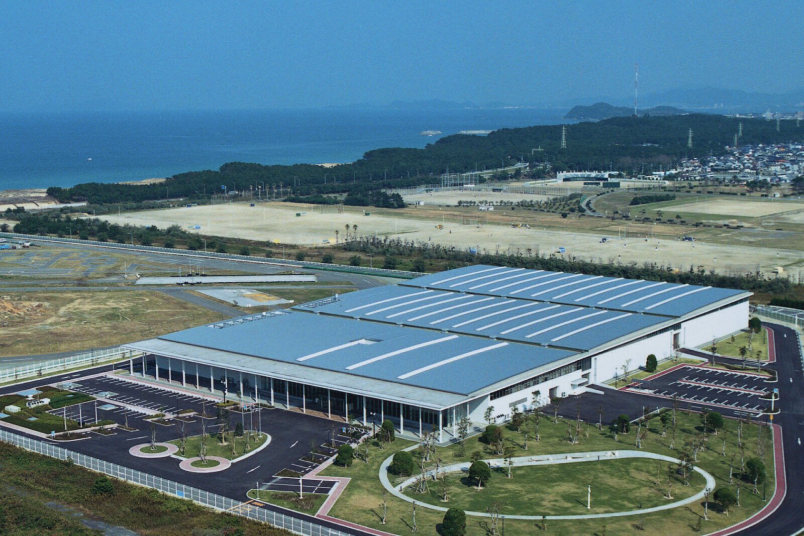 Japan's New Osmotic Power Plant Turns Saltwater Into Electricity