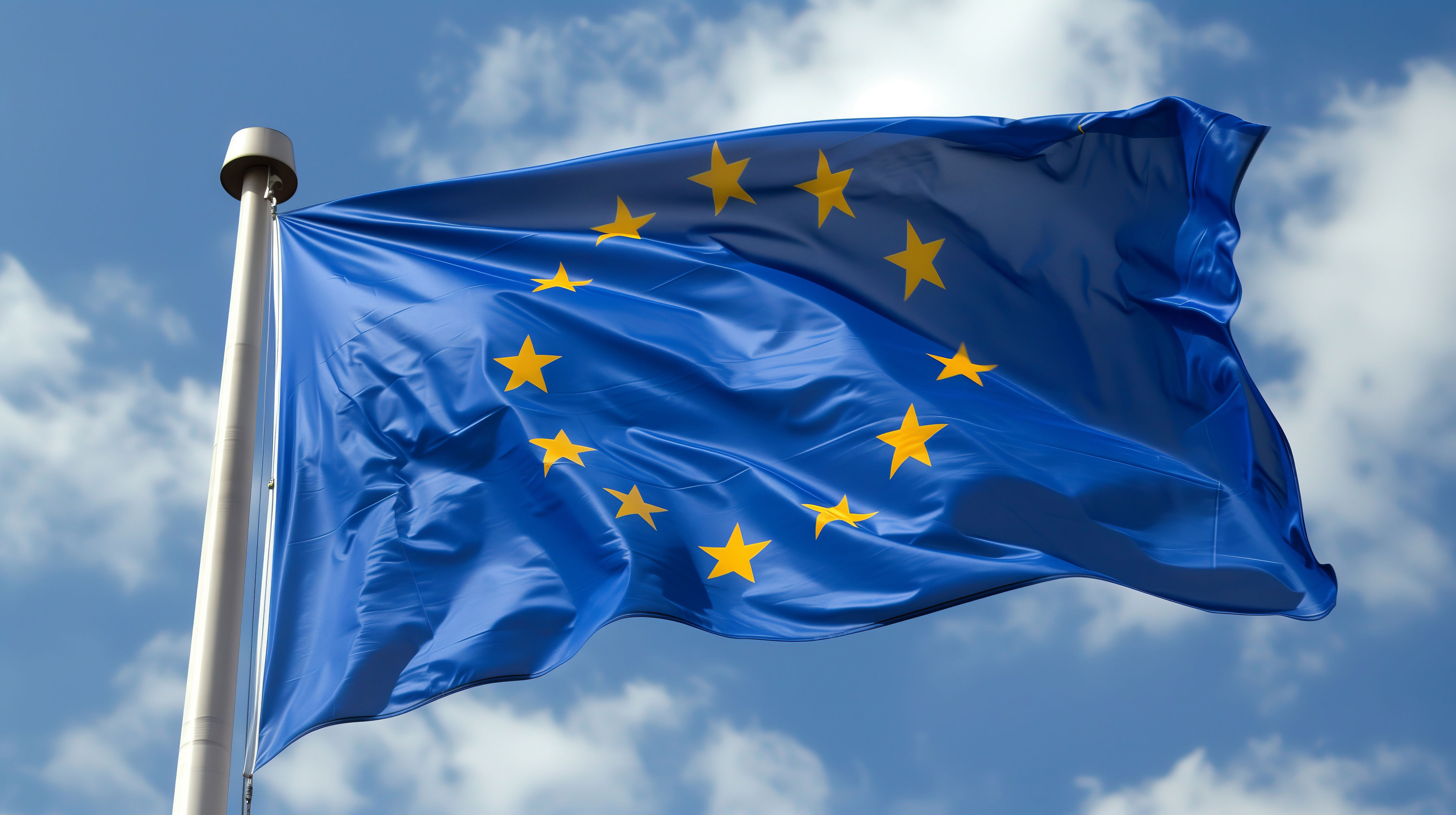 Luuk Koelman: 'De Europese Unie is de militaire dwerg die zich voordoet ...