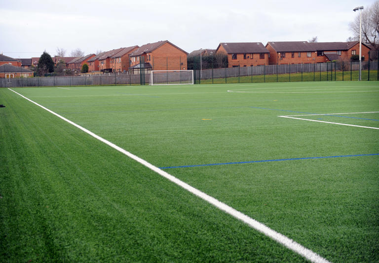 Nine neighbourhoods in Leeds which have fantastic football facilities ...