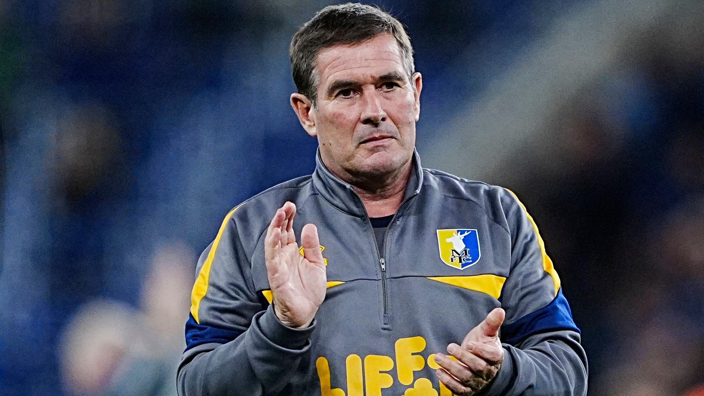 Clough unhappy at 'sarcasm' from fourth official