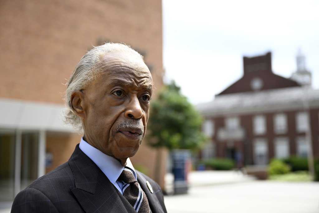 Al Sharpton to lead pro-DEI march through Wall Street on anniversary of ...