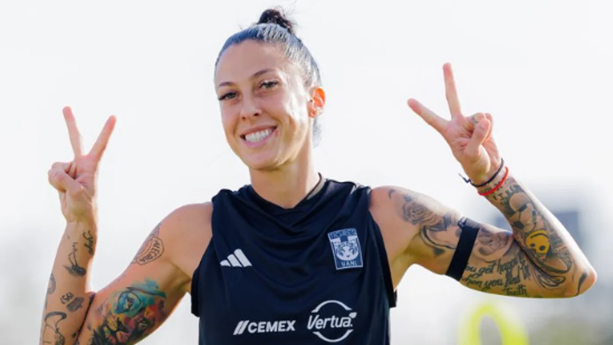 Jenni Hermoso agranda su legado y ya es centenaria en México