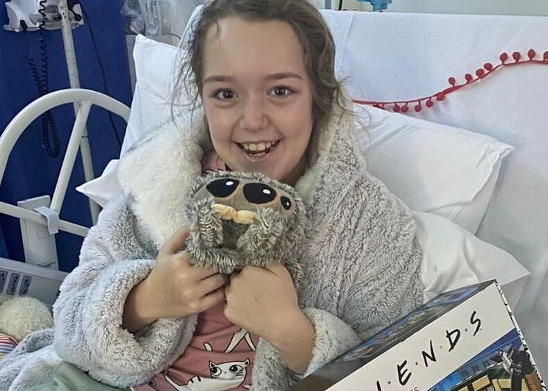 Girl, 12, died of rare cancer spotted while brushing her teeth