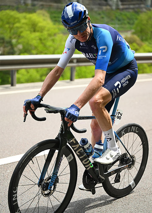 Four-time Tour de France champion Chris Froome airlifted to hospital ...