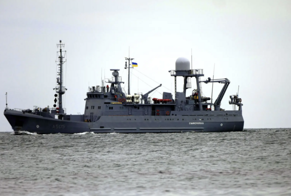 Russia sinks Ukrainian navy ship in devastating strike near Crimea