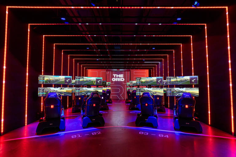 I've tried F1 Box racing experience - this is what it's really like