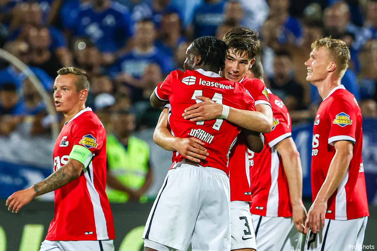 LIVE | AZ - Levski Sofia (3-1)(5-1) | FC Utrecht - Zrinjski Mostar (0-0)(2-0)