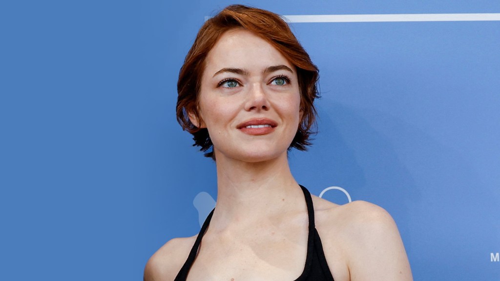 Emma Stone ‘comes out’ as an alien believer after bonkers sci-fi role