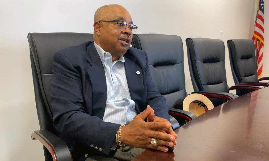 Columbus councilor Byron Hickey withdrawing from mayor's race. He ...