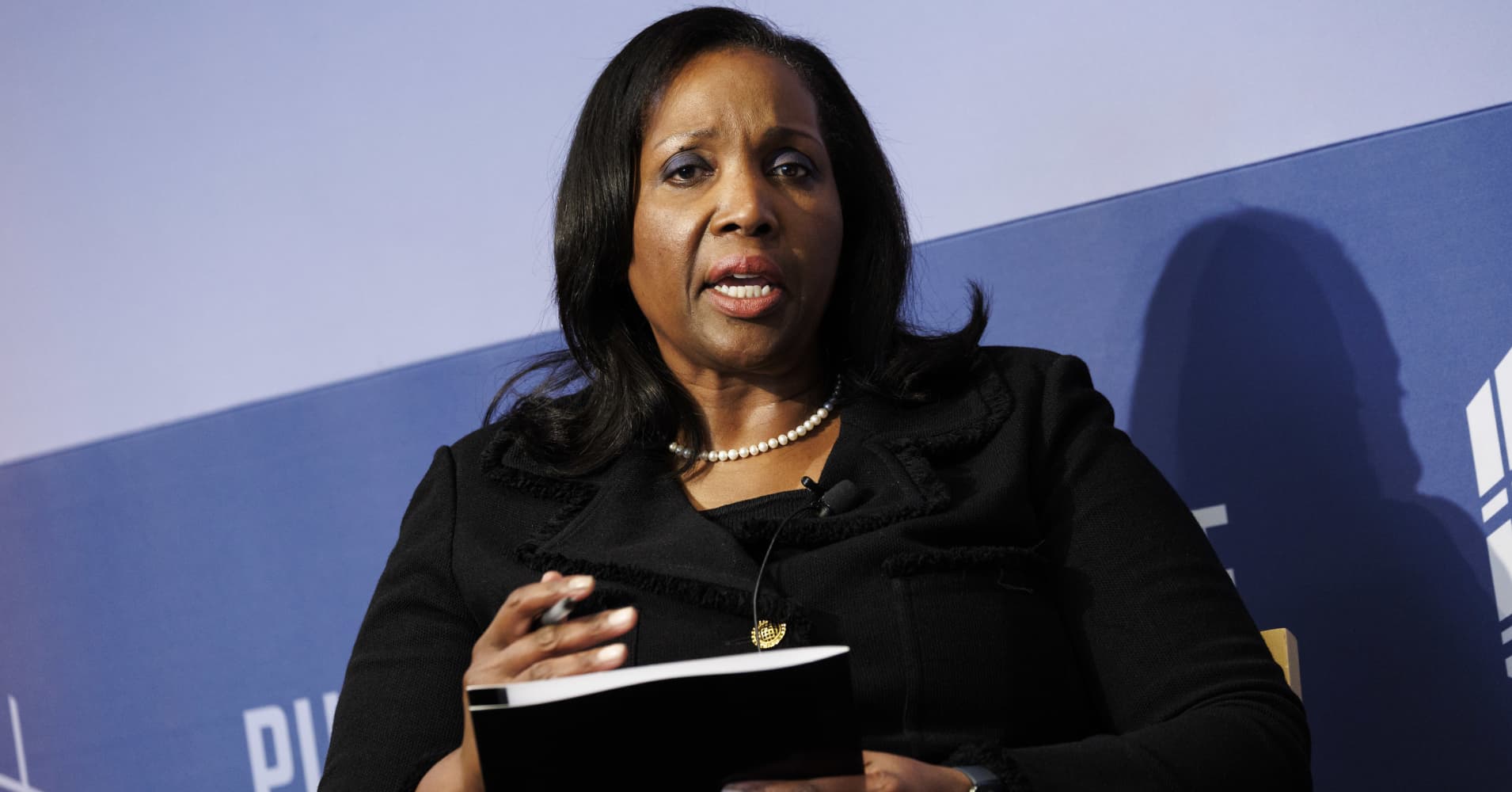 Judge in Lisa Cook case sets hearing for Friday