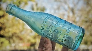 What looked like simple glass turned out to be a 100+-year-old Coke bottle