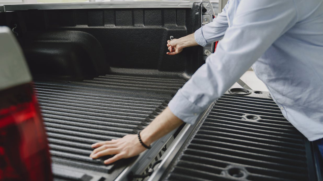 8 Things You’ll Regret Not Having in the Bed of Your Truck