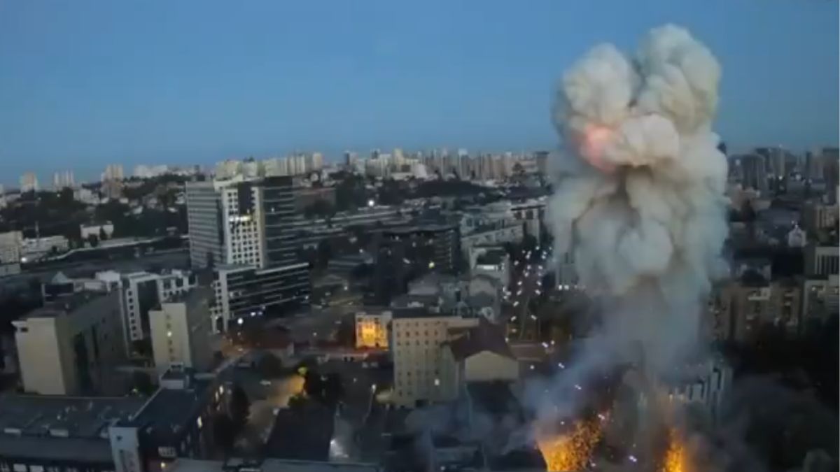 18 Killed As Russia Launches Second-Biggest Air Assault Of Ukraine War ...