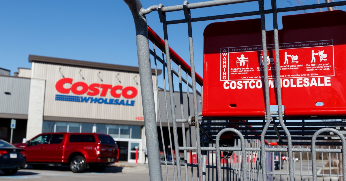 10 Highest-Paying Costco Jobs People Actually Enjoy Doing