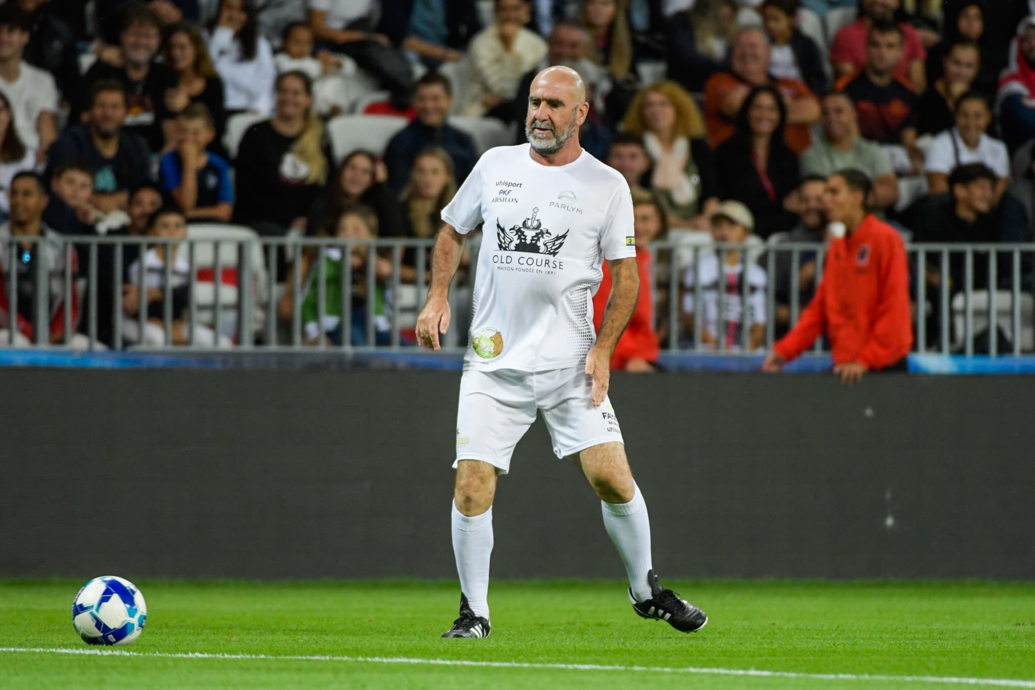 "Notre ciel a maintenant son plus bel ange", Eric Cantona annonce le décès de sa mère