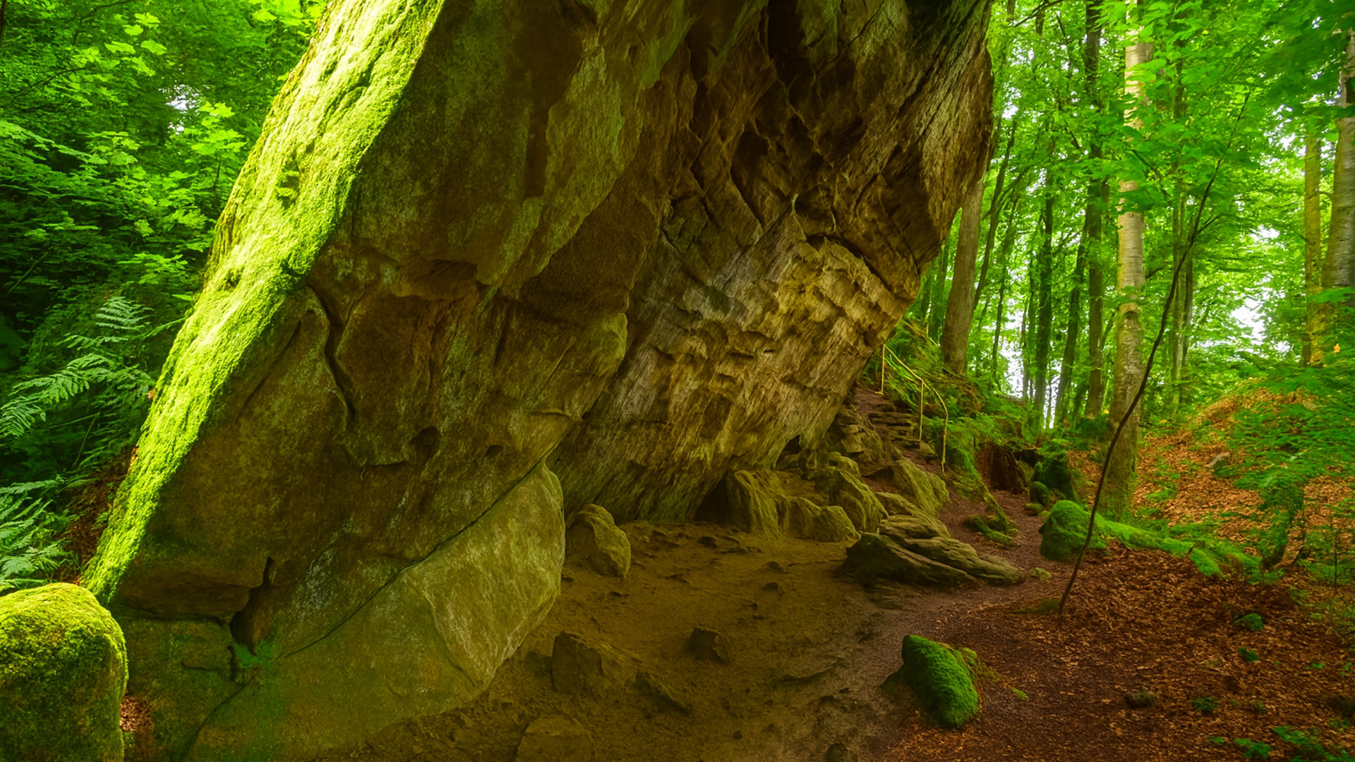 Devil’s Gorge Trail Duitsland – Teufelsschlucht in de Eifel (4K)