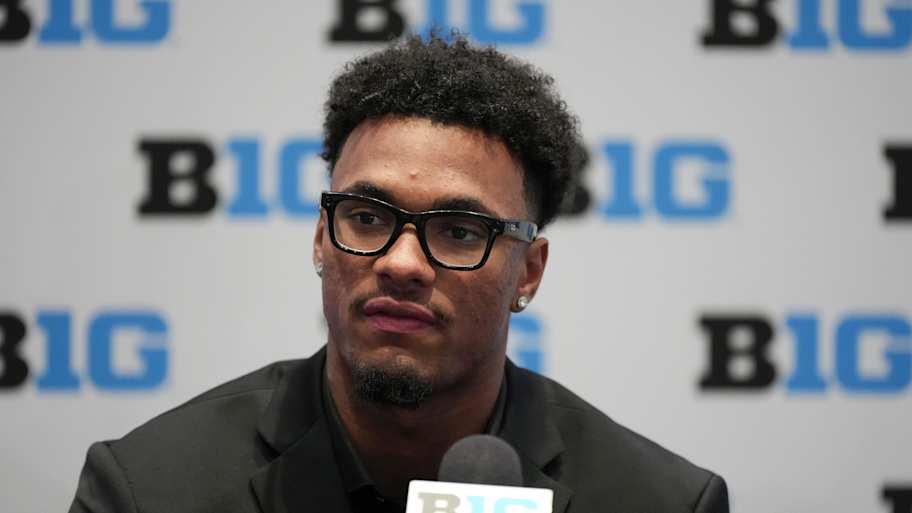 Oregon Ducks' Kenyon Sadiq Snubbed From Top NFL Draft Tight End Rankings?