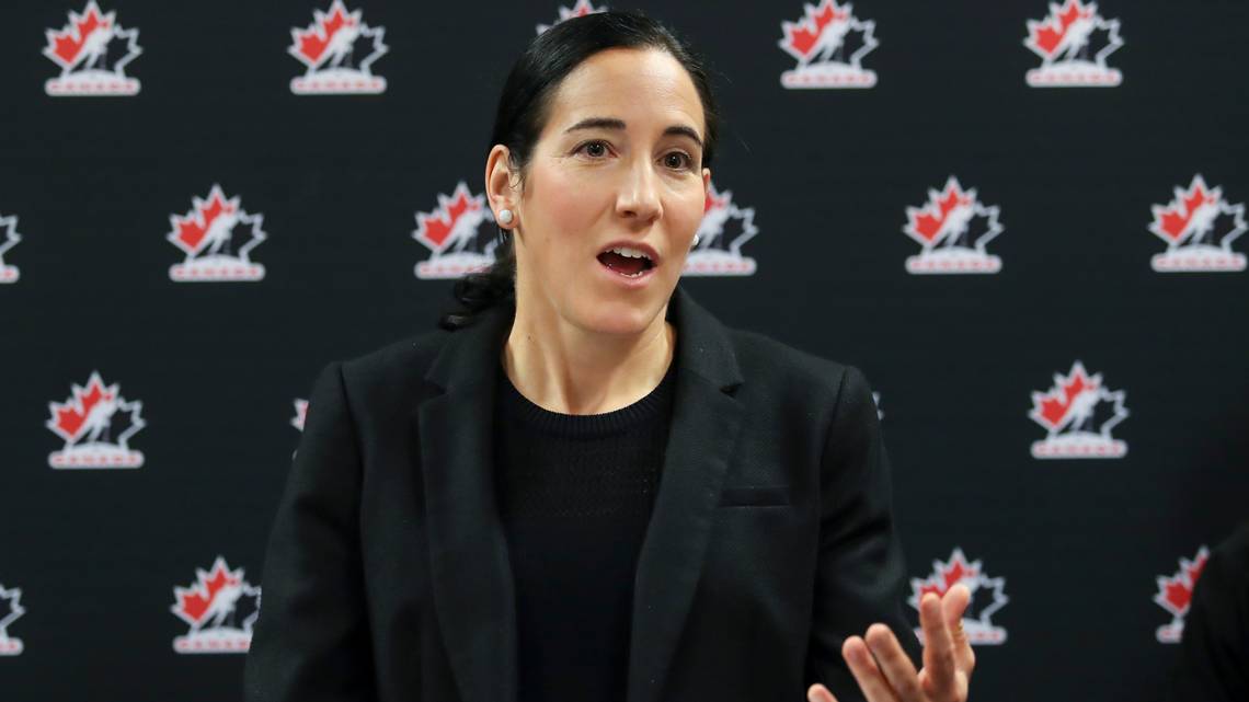 Caroline Ouellette joins Montreal Victoire as a full-time assistant coach