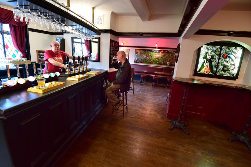 10 photos inside landmark pub as it reopens after refurbishment
