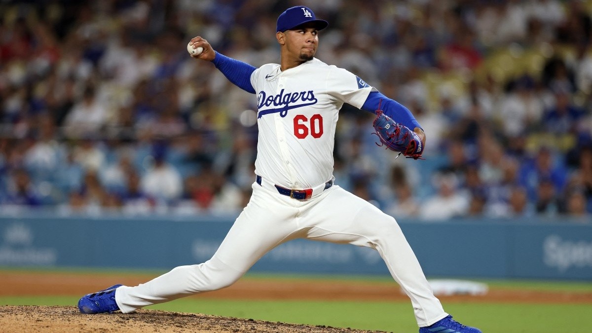 MLB: Venezuelan Rookie for Dodgers Wows with Perfect ERA and 100+ MPH ...